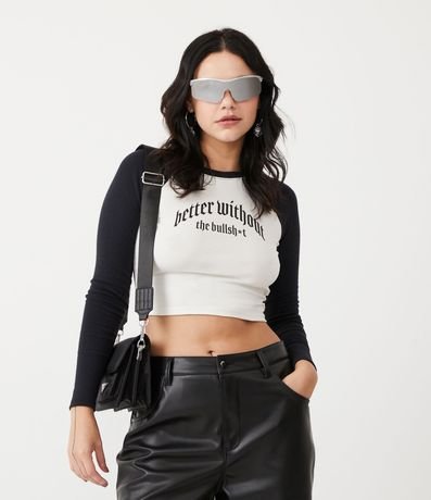 Blusa Cropped en Algodón con Sisa Raglán y Lettering Better Without ...