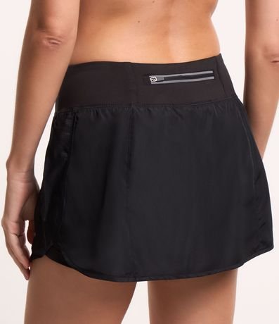 Short Pollera Deportiva con Recorte en Red | Renner