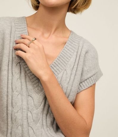 Chaleco de Punto con Textura Diferenciada y Escote V | Renner