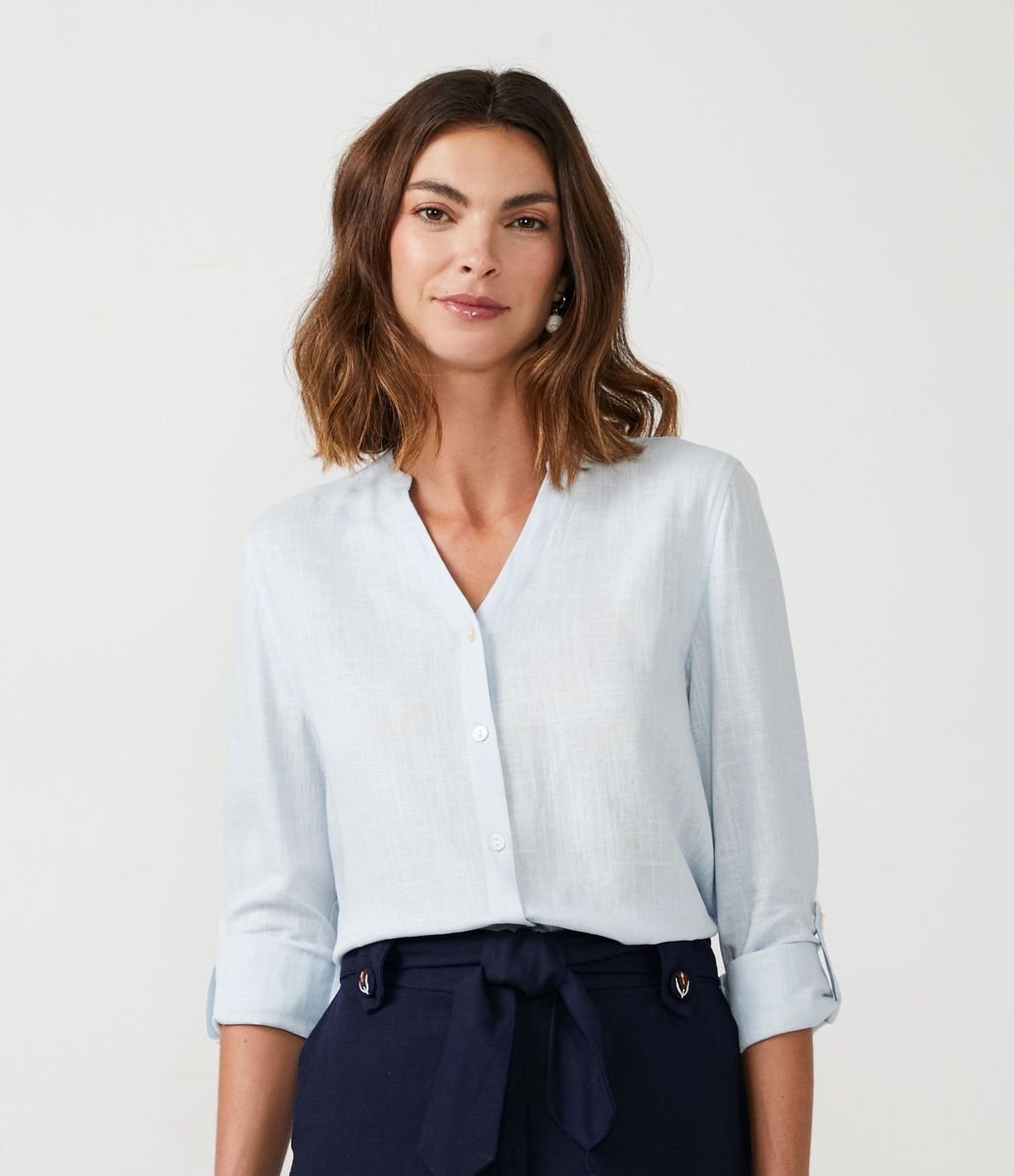 Camisa en Viscolino con Escote V | Renner